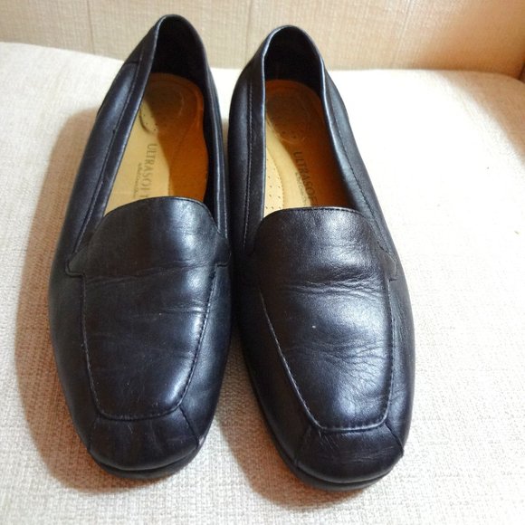 UltraSoft by Red Cross Shoes | Shoes | Womens Slipon Black Shoes ...